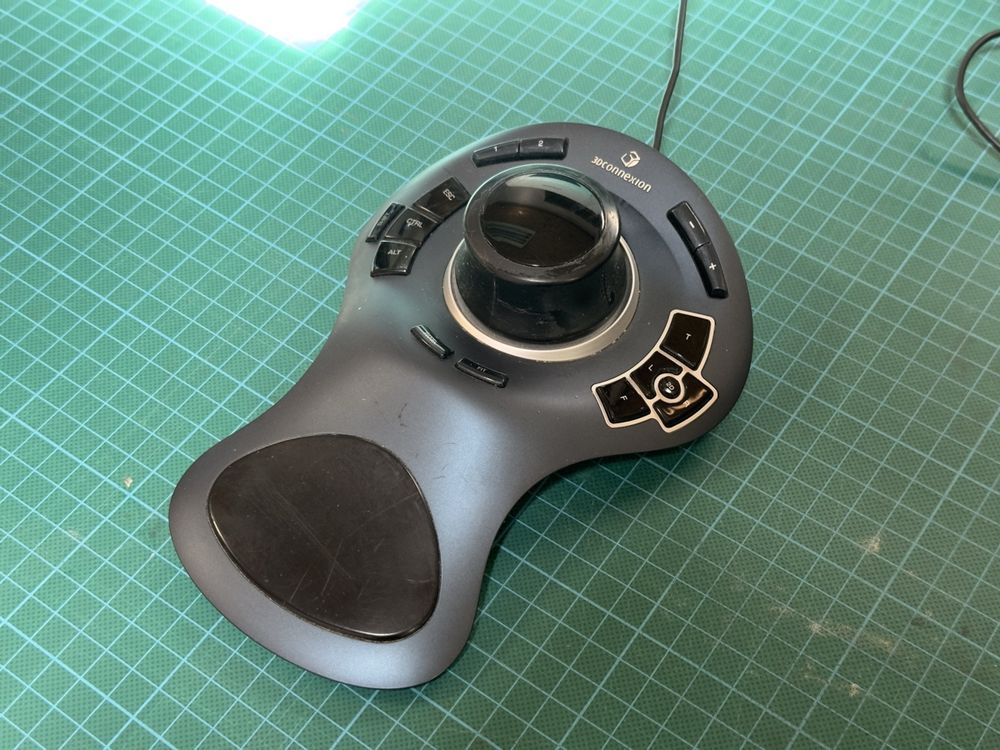 3D CONNEXION Space Mouse (Gebraucht) in Zürich für CHF 30 – mit ...