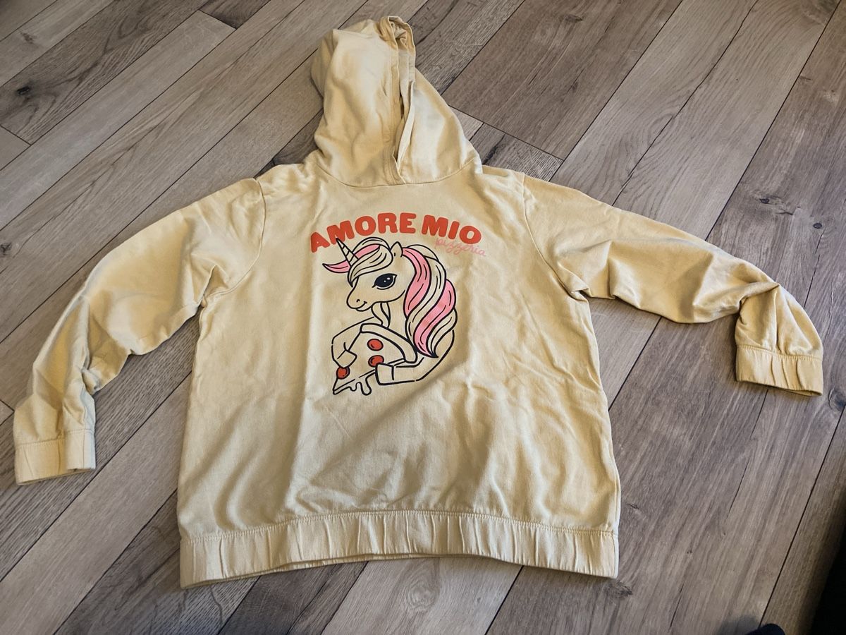 Sweat fille 🦄 🍕- H&M - 134-140/9-10 ans (D'occasion) à Sornard (Nendaz ...
