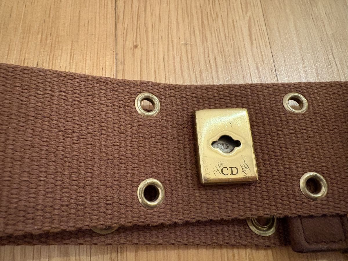 Dior Vintage Guertel (Gebraucht) in Lugano für CHF 150 – mit Lieferung ...