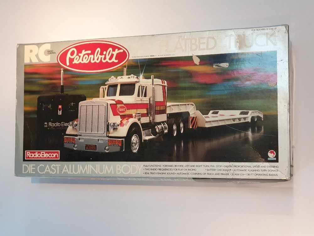 Seltener Shinsei RC Peterbilt Flatbed Truck von 1983 (Defekt) in Biglen ...