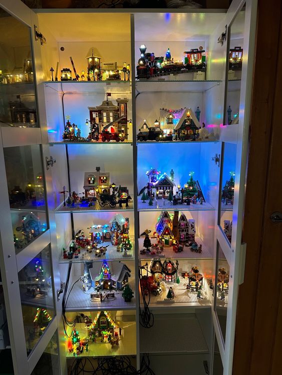 Lego Weihnachtssets | Kaufen auf Ricardo Lego Weihnachtssets | Kaufen auf Ricardo