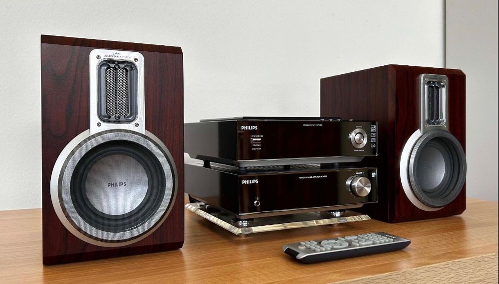 Philips System MCM700 mit 2-Way Loudspeaker (Gebraucht) in Adliswil für ...