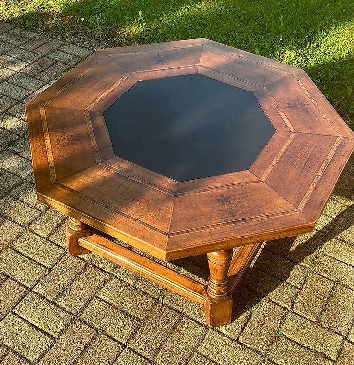 Antiker Salontisch (Gebraucht) in Mels für CHF 100 – nur Abholung auf Ricardo kaufen
