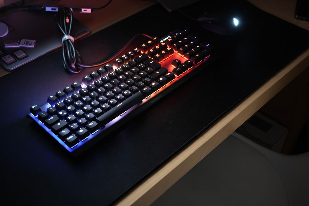 Keyboard - 'steelseries Apex Pro' - Tastatur | Kaufen auf Ricardo