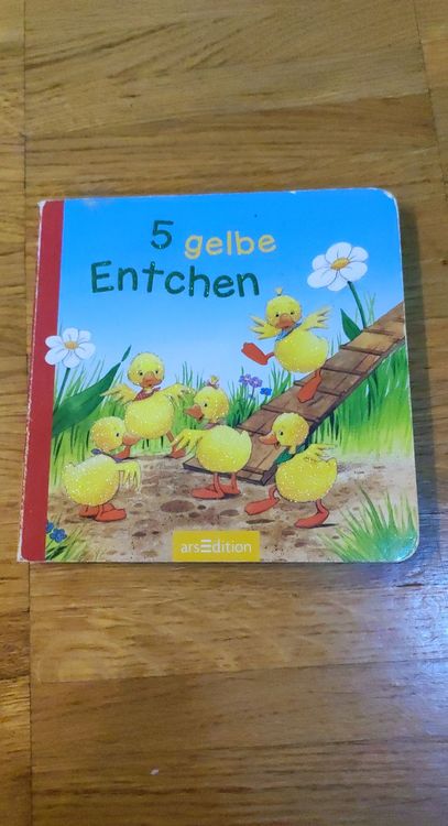 Kinderbuch: 5 gelbe Entchen (Gebraucht) in Crissier für CHF 1 – mit ...