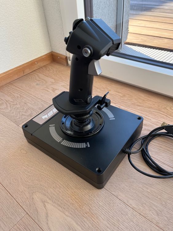 Logitech X56 Hotas Flight Stick & Throttle (Gebraucht) in Sissach für ...