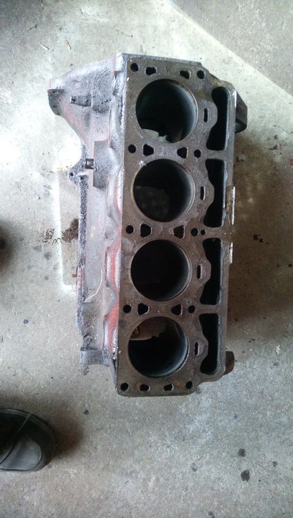 VOLVO Motor B18 Teile (Gebraucht) in St. Gallen für CHF 2000 – nur ...