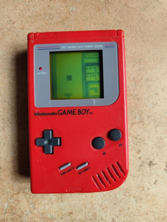 Gameboy Fat DMG-01 rouge (D'occasion) à Estavayer-le-lac pour CHF 66.7 ...