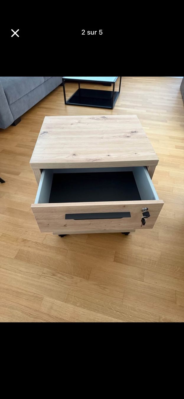 caisson de bureau (Neu (gemäss Beschreibung)) in Orbe für CHF 70 – nur ...