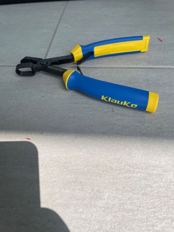 Klauke Kunststoff-Lochzange K31 Special (Gebraucht) in Zürich für CHF 45 – mit Lieferung auf ...