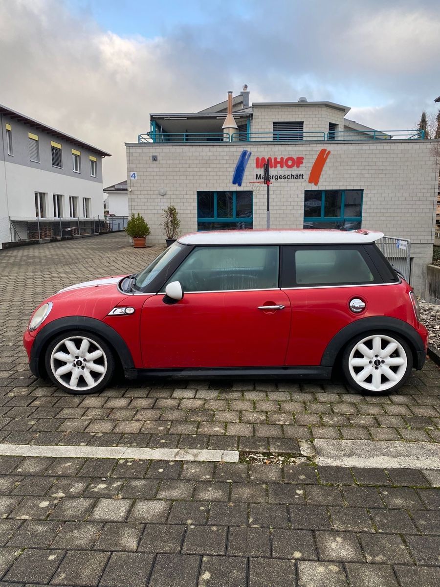 Mini Cooper S, rot/weiss, JG 2007, 185'000 Km, Top! (Gebraucht) in ...