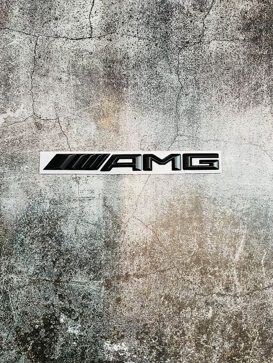 Mercedes AMG Emblem Schriftzug Neu in Schwarzmatt Metall (Neu und ...