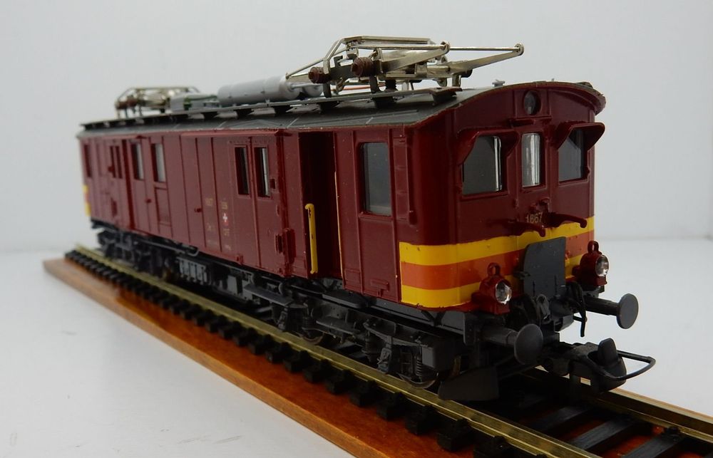 HO AC - Roco - SBB - Motrice De 4/4 - 1667 | Acheter sur Ricardo