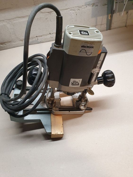 Elu DeWALT Oberfräser MOF 96/ 02 (Gebraucht) in Reutigen für CHF 122 ...