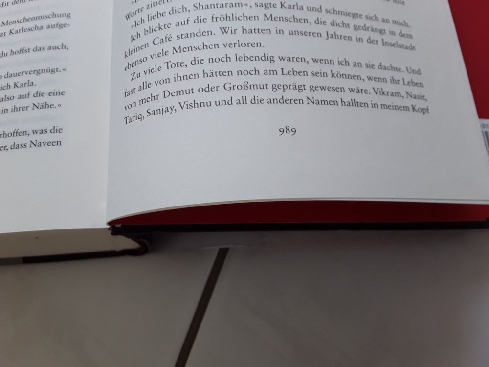 Roman von GREGORY DAVID ROBERTS Im Schatten des Berges (Gebraucht) in ...
