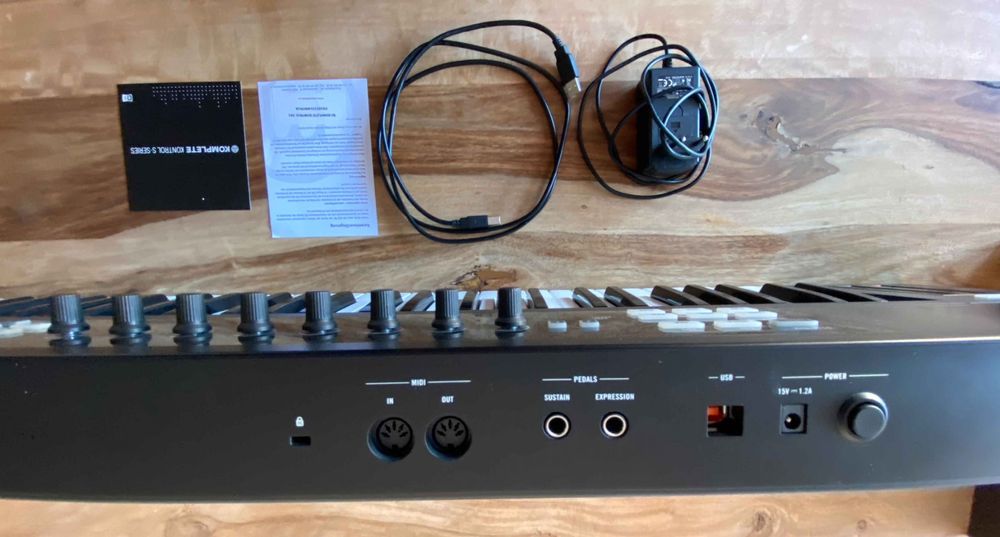 Native Instruments Komplete Kontrol S61 MK1 | Kaufen auf Ricardo