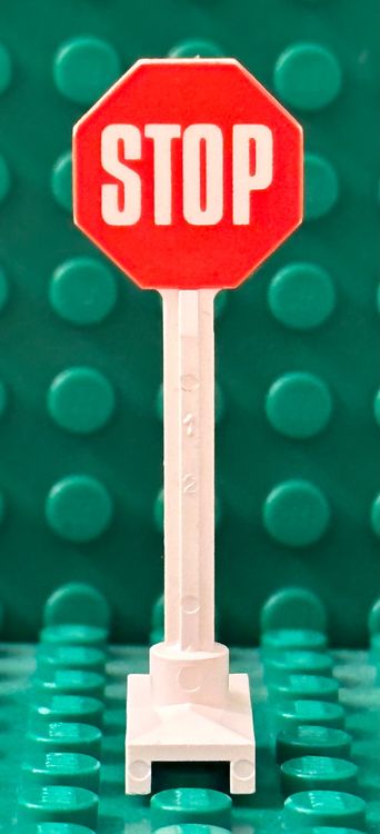 Rarität LEGO CITY Verkehrsschild - "STOP" (Gebraucht) in Uster für CHF ...
