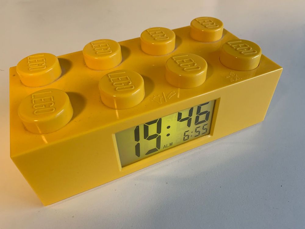 LEGO Brick Wecker gelb (Gebraucht) in Winterthur für CHF 15 – mit ...