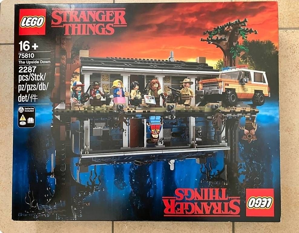 LEGO Stranger Things Upside Down 75810 NEU & VERSIEGELT (Gebraucht) in ...