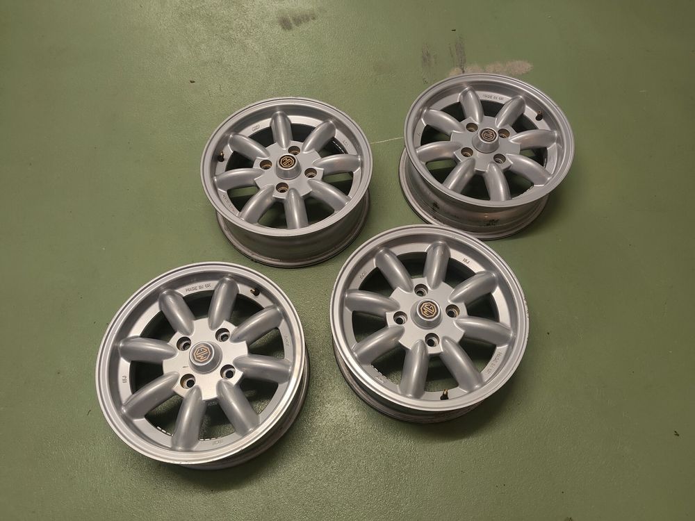 MGA Zubehör Felgen Räder Alu 15“ Minilite (Gebraucht) in Engelburg für ...
