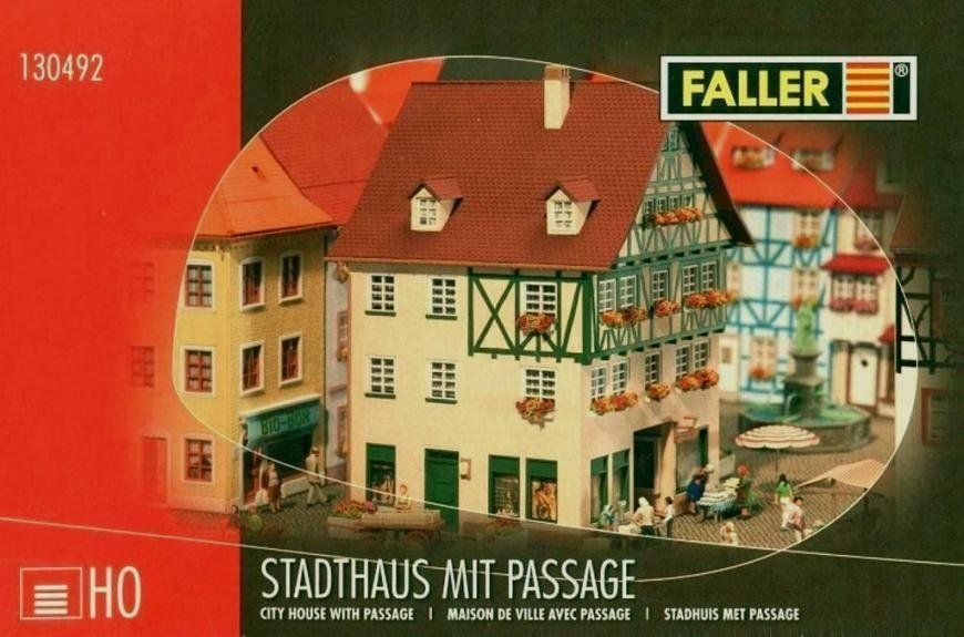 Faller H0 130492: Stadthaus mit Passage, Bausatz | Kaufen auf Ricardo