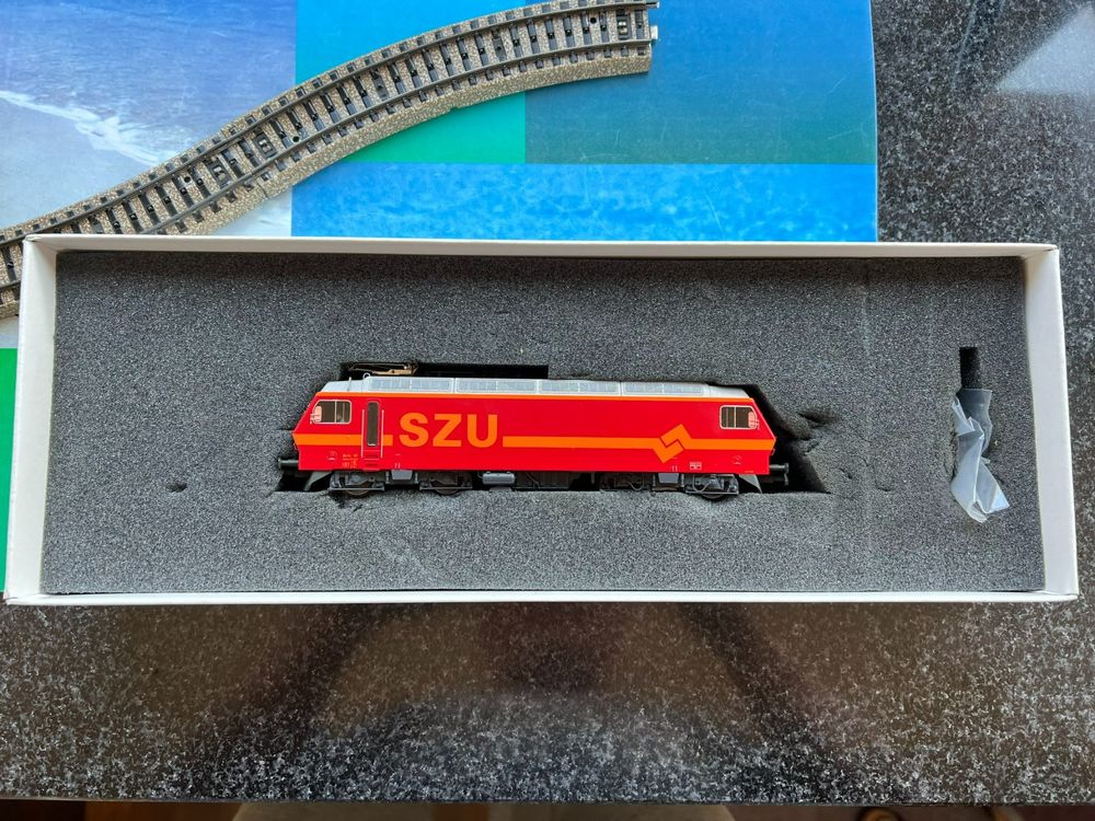 RE 456 - RE 4/4 SZU HAG 188 H0 (analog) plus Pin Sihltalbahn | Kaufen ... RE 456 - RE 4/4 SZU HAG 188 H0 (analog) plus Pin Sihltalbahn | Kaufen ...