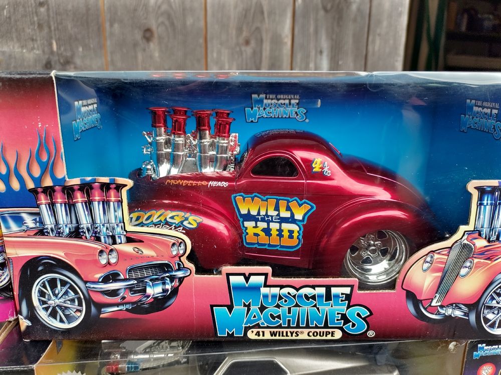 MUSCLE MACHINES 41 Willys Coupe 1)18 (Neu und originalverpackt) in ...