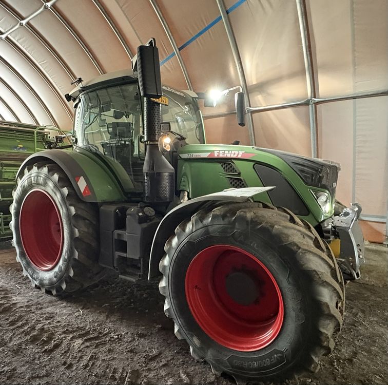 Fendt 724 Vario Profi+ Traktor (Gebraucht) in Vaduz für CHF 109000 ...