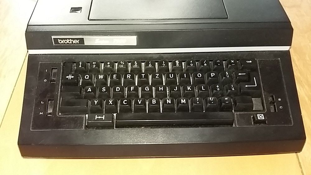 Brother Super 7900 - Machine à écrire | Kaufen auf Ricardo