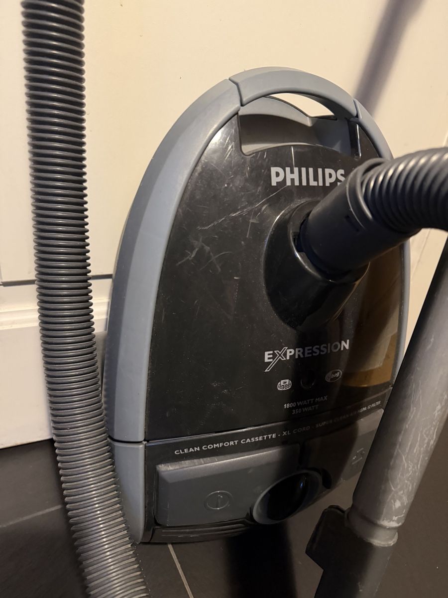 Aspirateur traîneau Philips Expression 1800W + 2x S Bag (D'occasion) à ...
