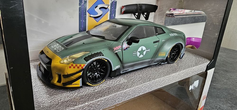 Nissan GT-R Army Fighter (Neu und originalverpackt) in Perrefitte für ...