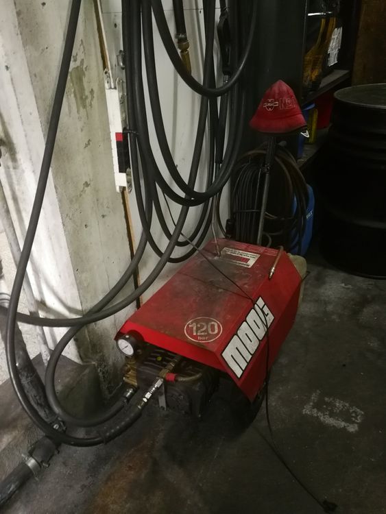 Hochdruckreiniger Kaltwasser (Gebraucht) in Küttigen für CHF 294 – nur Abholung auf Ricardo kaufen