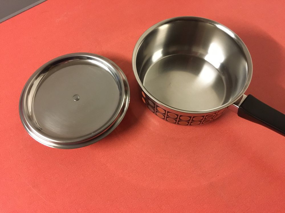 SIGG TOPF MIT STIHL,VOLL CHROMSTAHL 18/10 Switzerland. (Gebraucht) in Lanzenhäusern für CHF 25 ...