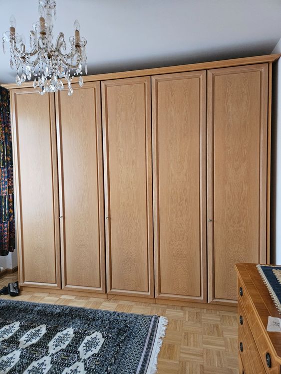 Kleiderschrank 5 Turig