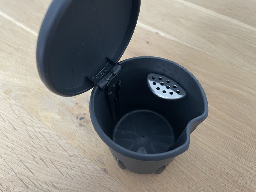 Original Renault Aschenbecher 8200728639 (Nie benutzt) (Neu (gemäss ...