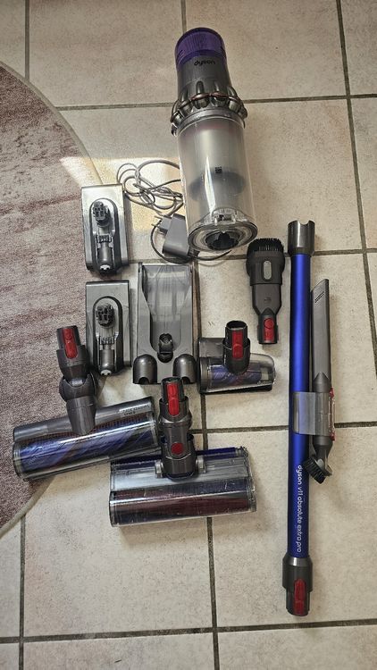 dyson v11 extra pro (Gebraucht) in Oberaach für CHF 250 – mit Lieferung ...