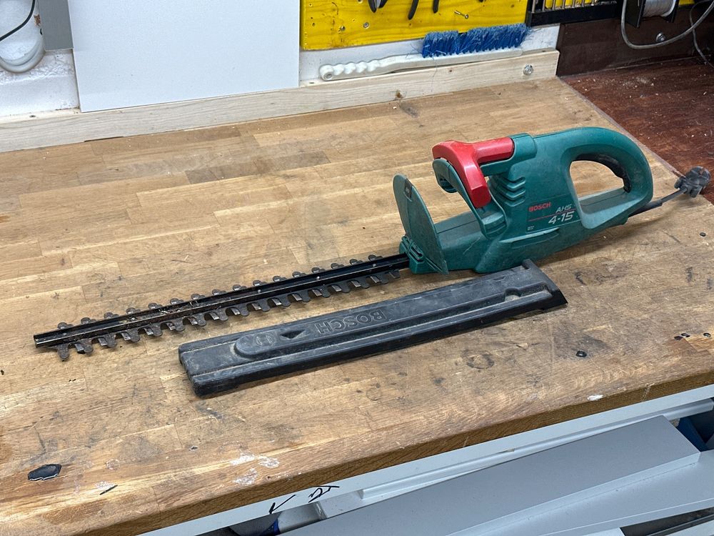 Heckenschere Bosch AHS 4-15 | Kaufen auf Ricardo