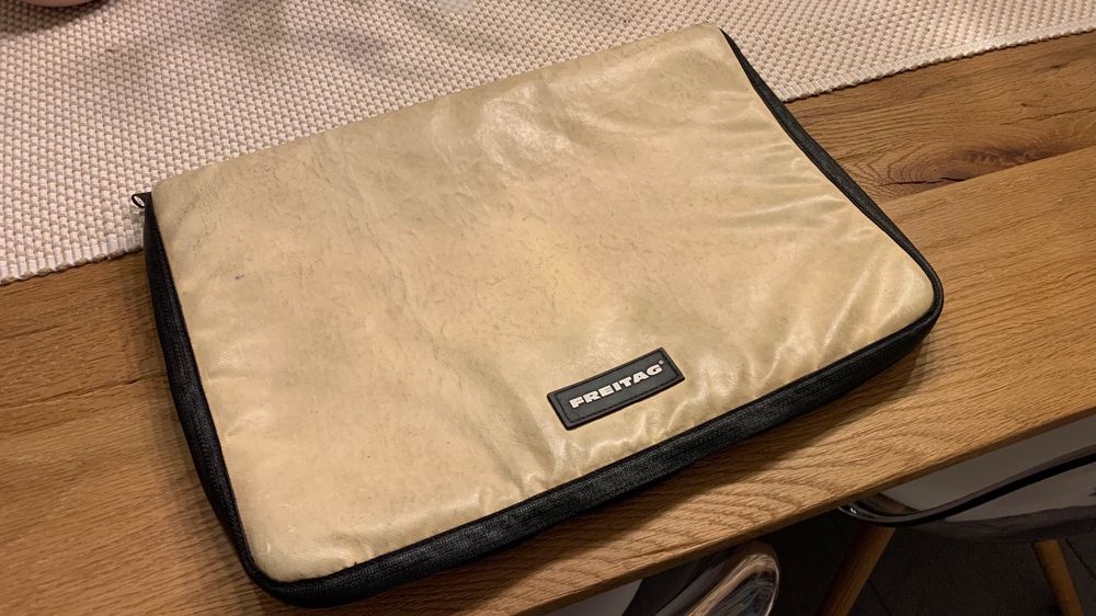 Freitag Laptop / Notebook Tasche, Sleeve 15Zoll (Gebraucht) in Brittnau ...