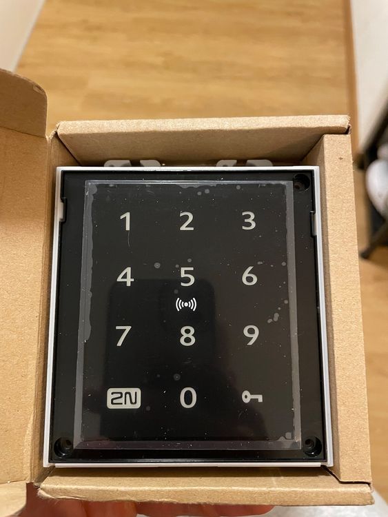 2N Access Unit 2.0 Touch Keypad & RFID (Neu und originalverpackt) in ...