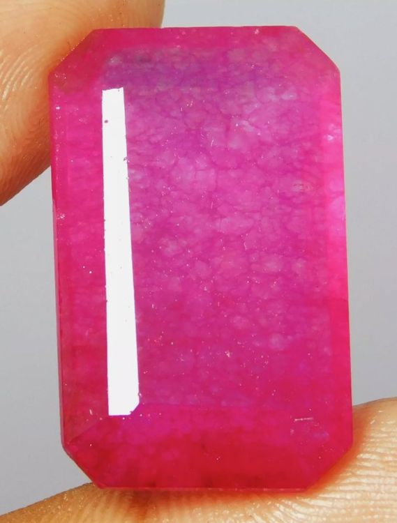 Red Ruby 31.70 Ct Gemstone Emerald Cut Certified | Kaufen auf Ricardo