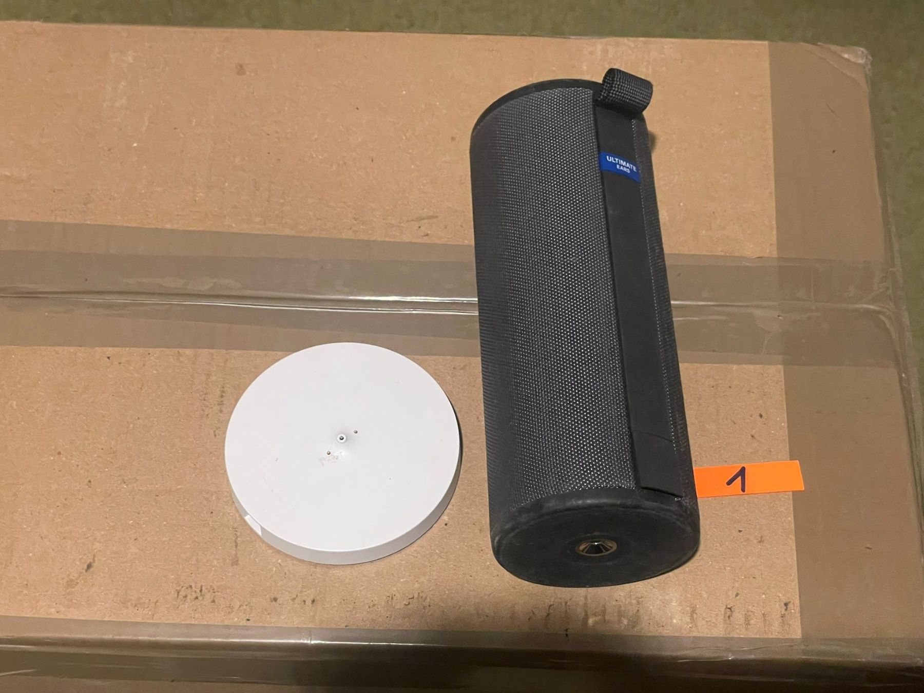 Ue Boom 3 mit Ladestation Inkl (Guter Zustand) (Neu (gemäss ...