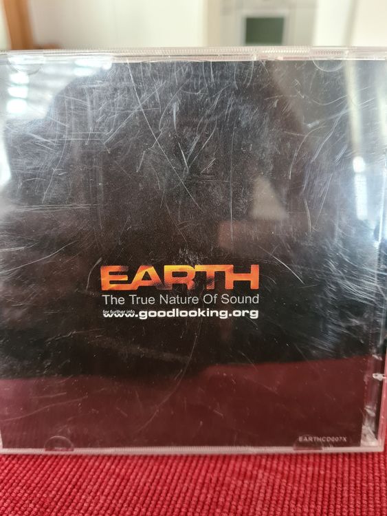 Earth cd + dvd | Kaufen auf Ricardo
