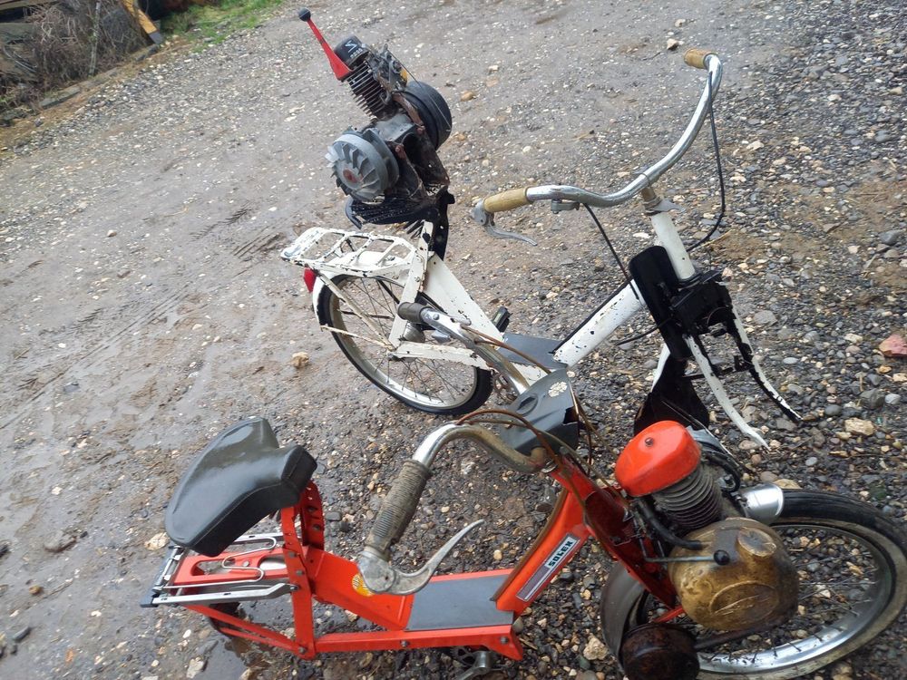 SOLEX ROUGE SOLEX BLANC OHNE AUSWEISS (Defekt) in für CHF 300 – nur Abholung auf Ricardo kaufen