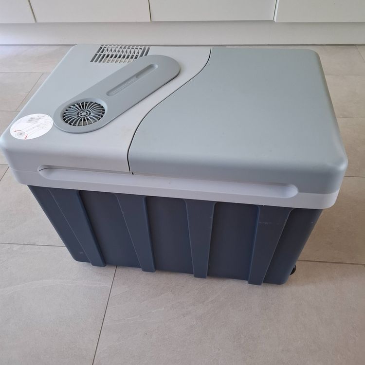 Kühlbox Mobicool W40 (Gebraucht) in Schmerikon für CHF 50 – nur ...