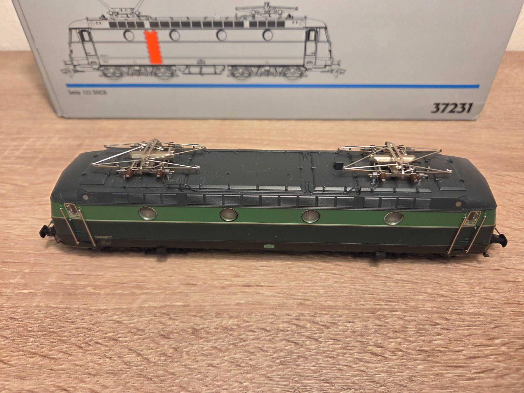 Märklin 37231 E-Lok Serie 122 SNCB Digital H0 (D'occasion) à St-Aubin ...