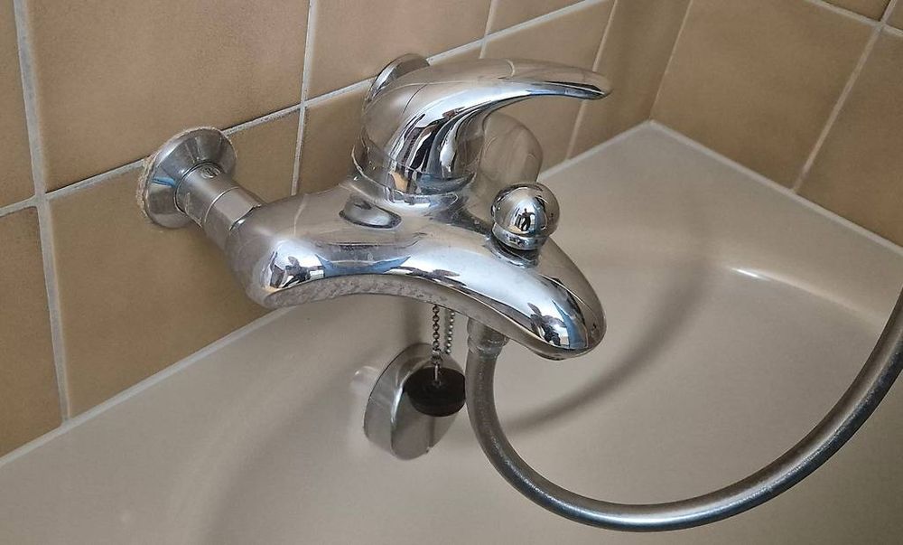 Badewannenmischer Laufen Kugler Geneve chrom in gutem Zustan (Gebraucht ...