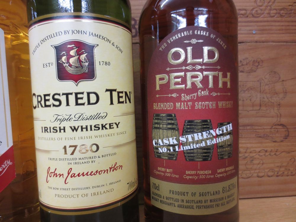 5 Versch. Fl. Irish/ Blended/ Malt Whisky u.A (Lot 193) (Neu (gemäss ...