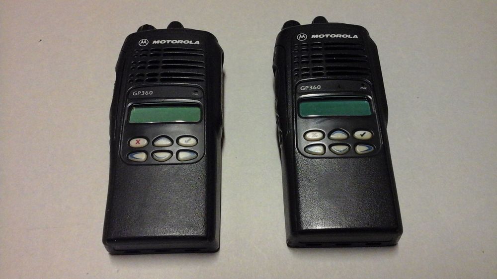 Motorola GP360 UHF Funkgeräte (2 Stk. ohne Zubehör) | Kaufen auf Ricardo