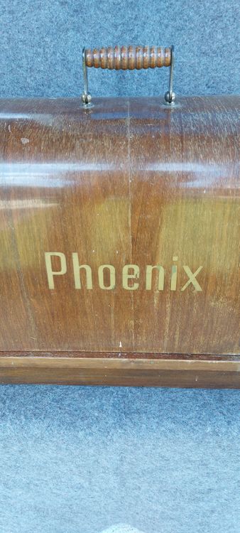 Poenix machine à coudre (D'occasion) à Cheyres pour CHF 150 – retrait uniquement | Acheter sur ...