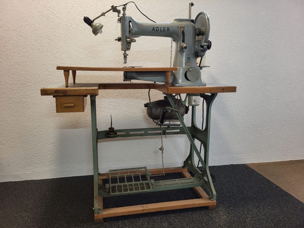 Nähmaschine Adler (Gebraucht) in Sursee für CHF 400 – nur Abholung auf Ricardo kaufen